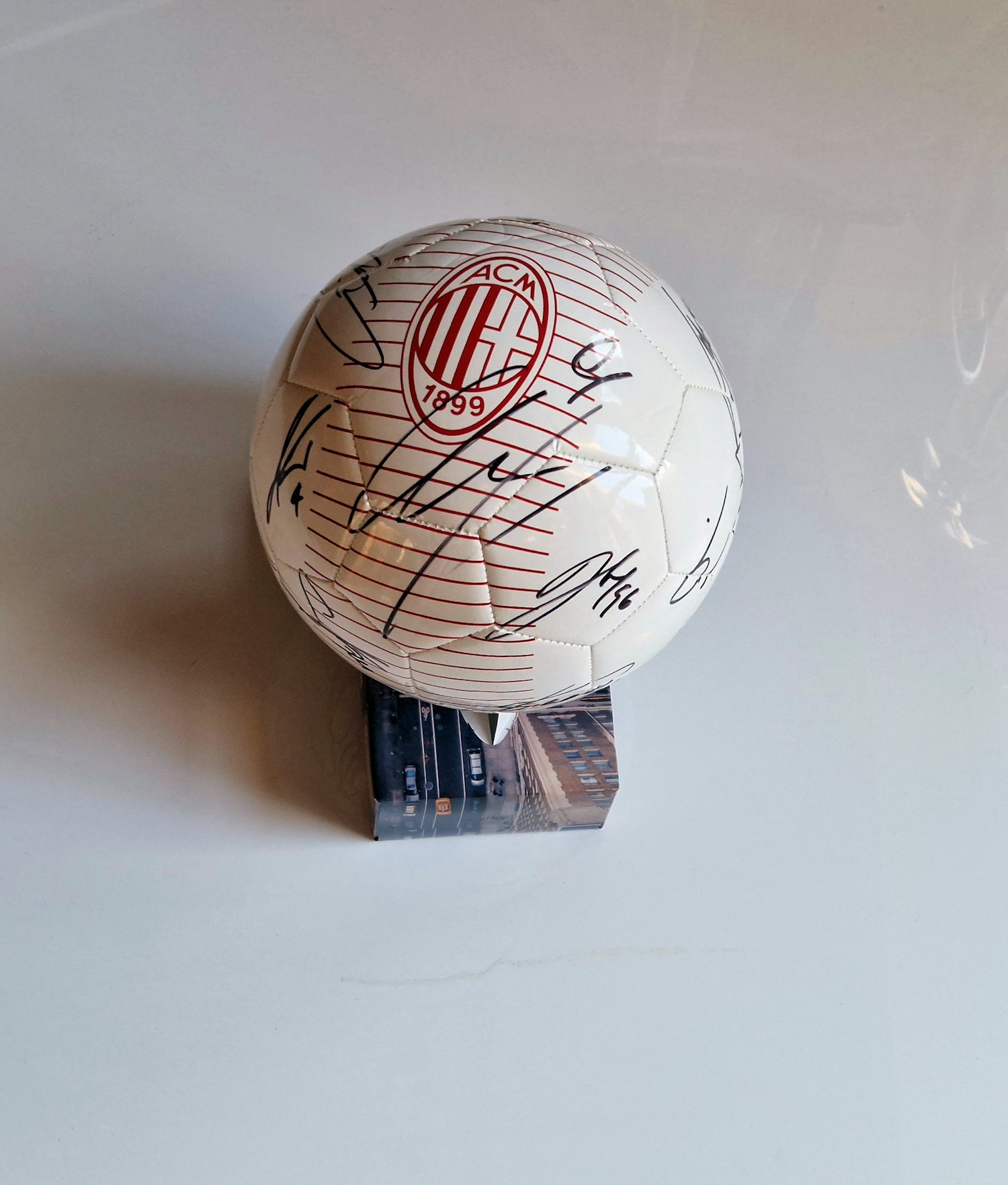 AC Milan Signed Ball - CharityStars