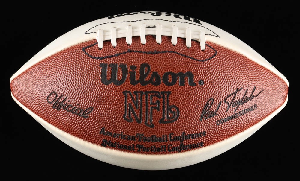 Pallone da football autografato dal presidente Gerald Ford - CharityStars