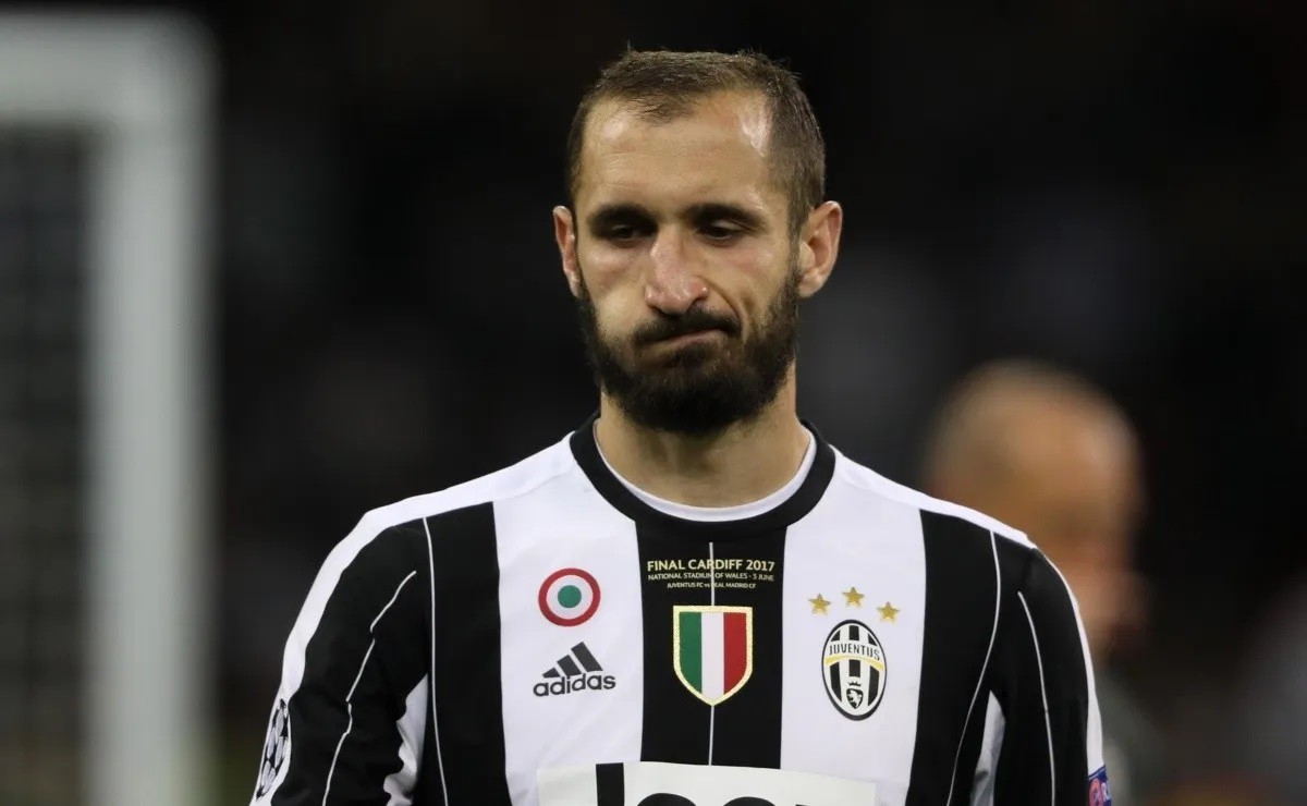 Chiellini's Juventus Match Shirt, Cardiff 2017 Final - CharityStars