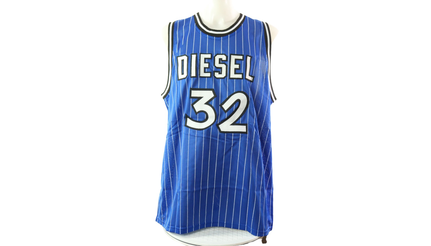 Shaq Attack Official Jersey Signed by O'Neal - CharityStars