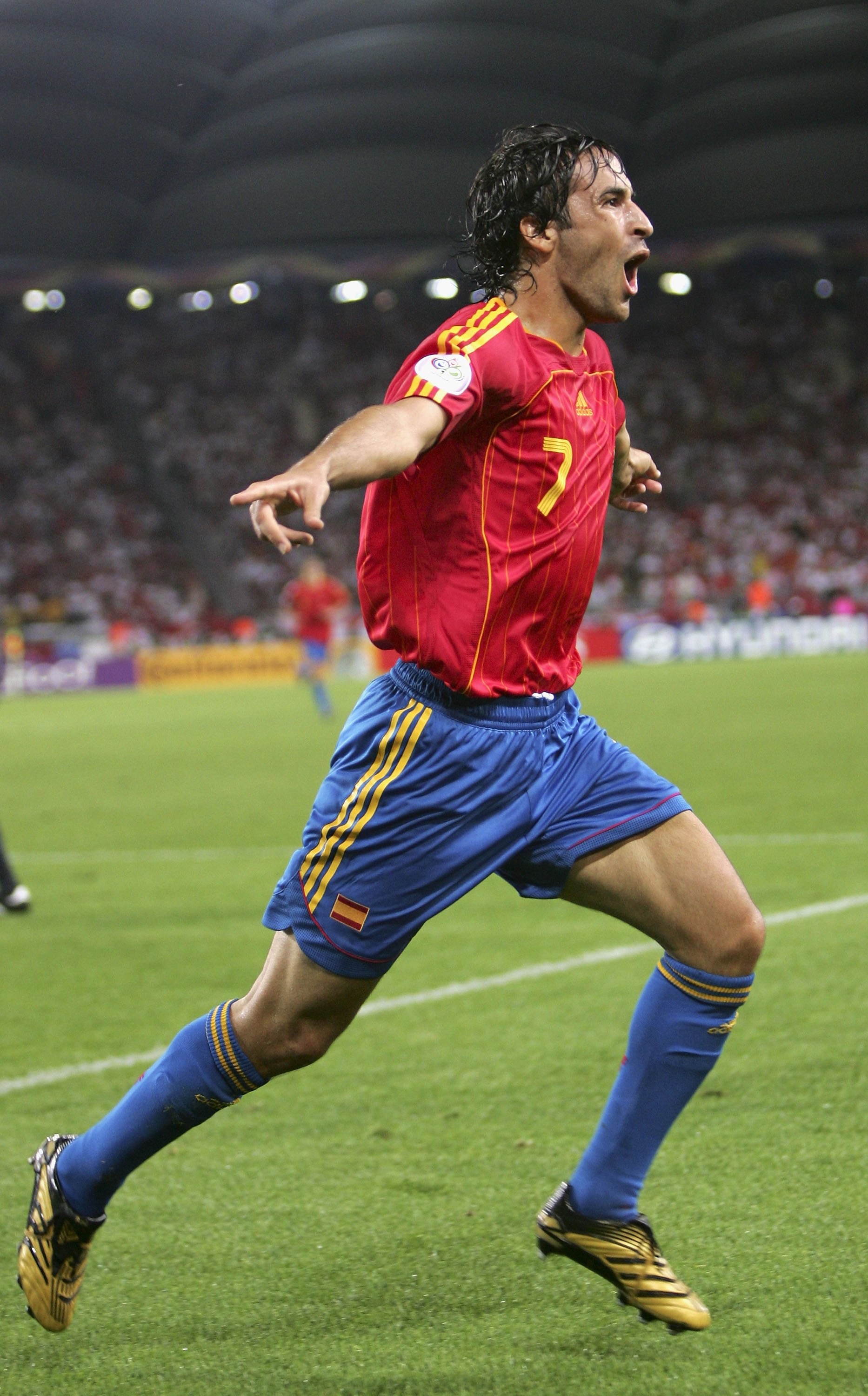 Raul Official Spain Shirt, 2006 - CharityStars