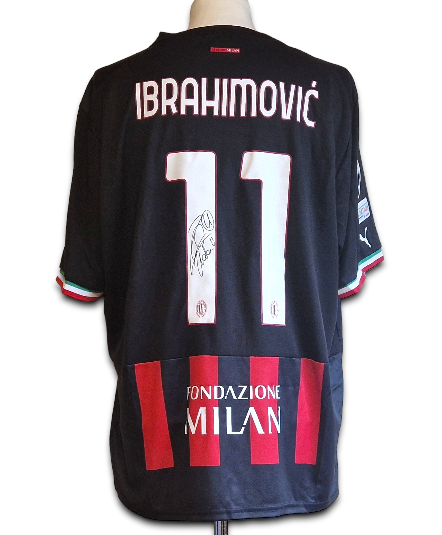 Zlatan Ibrahimović AC Milan Champions League Signed Shirt - CharityStars