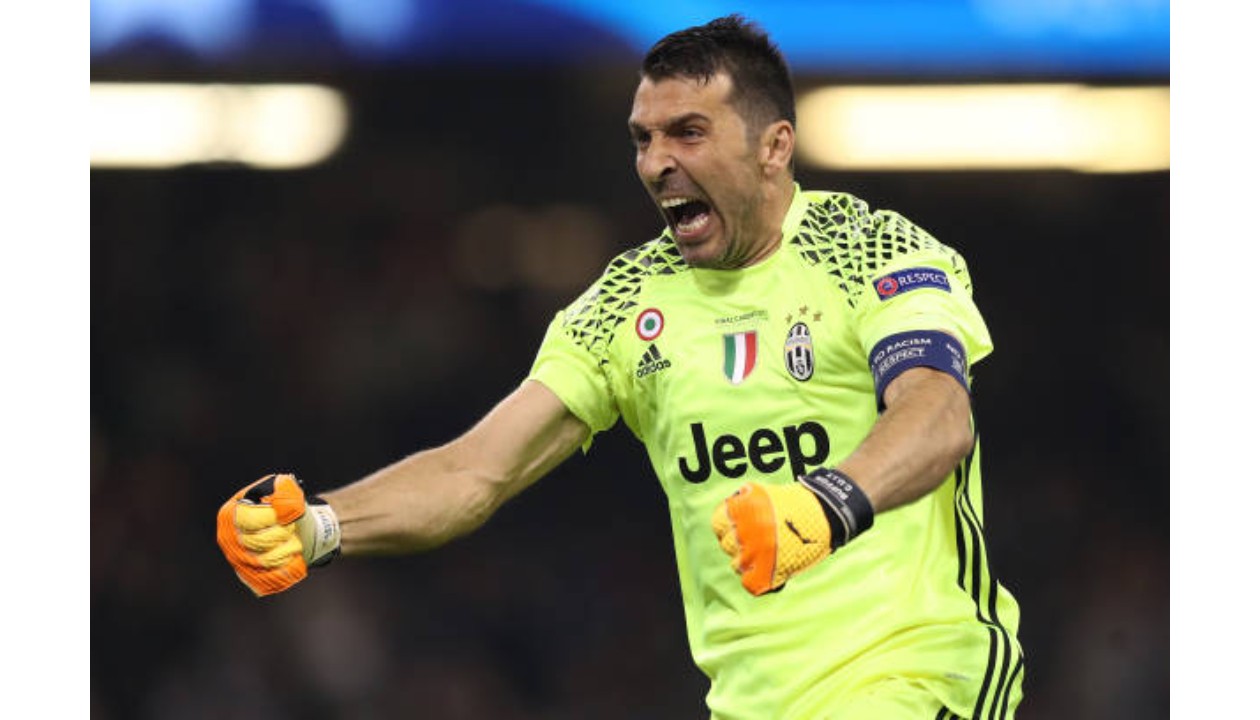 Buffon's Juventus Match Shirt, Final Cardiff 2017 - CharityStars