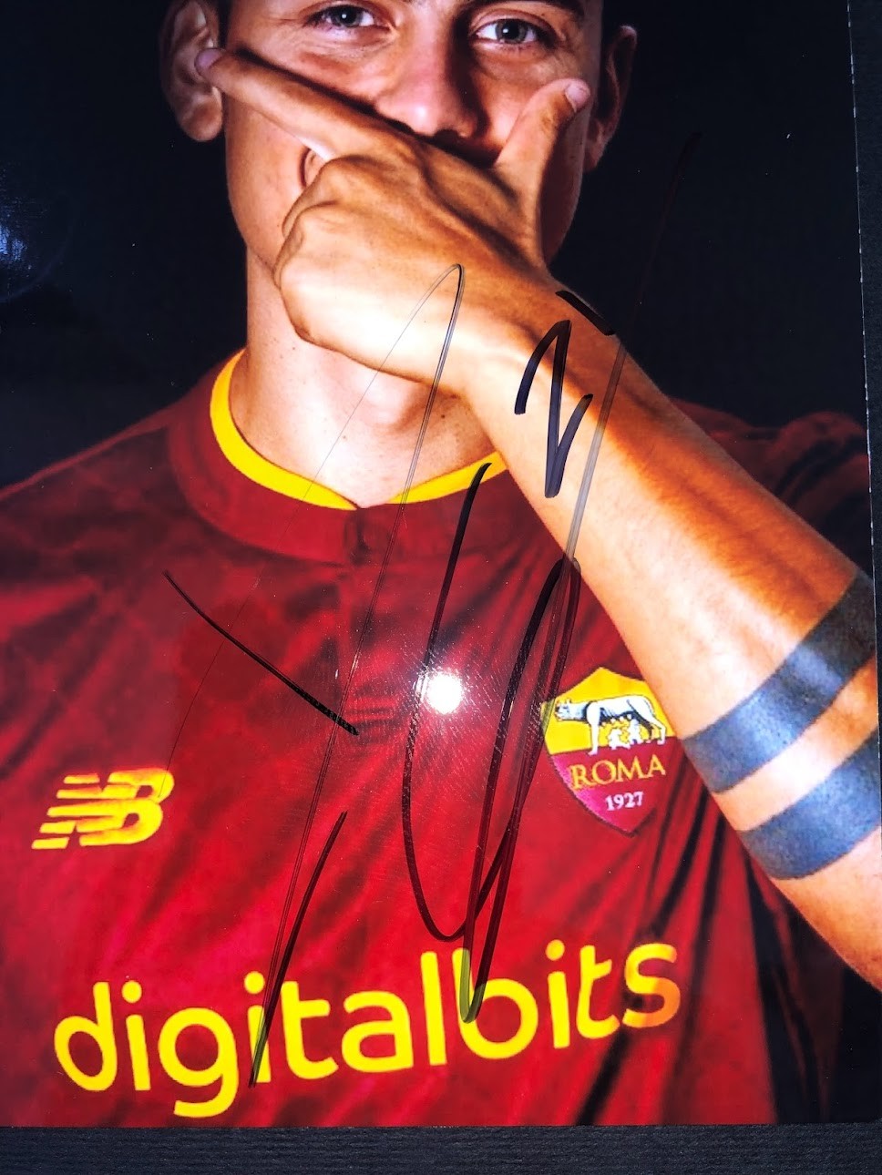 Fotografia autografata da Paulo Dybala - CharityStars