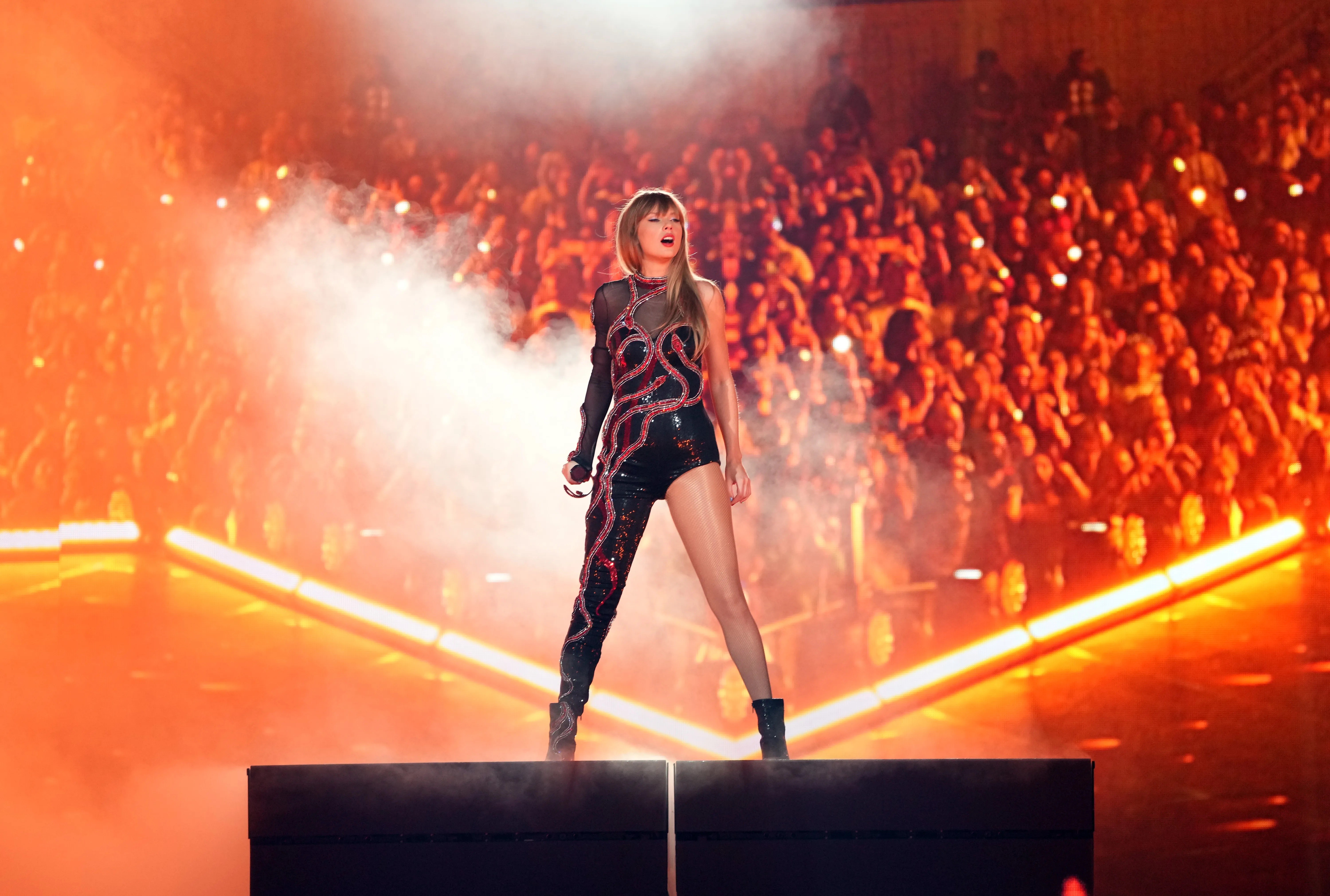Assisti al concerto di Taylor Swift il 20 maggio con due biglietti VIP ...