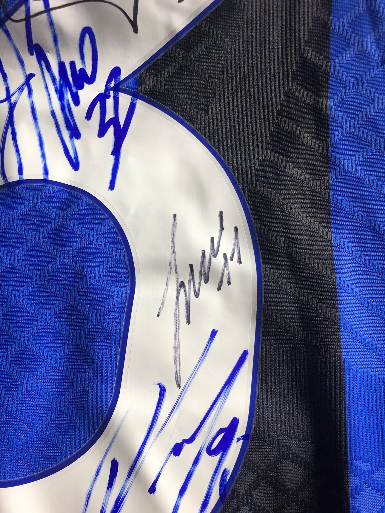 Barella Authentic Inter Shirt, 2022/23 - Signed by the Players ...
