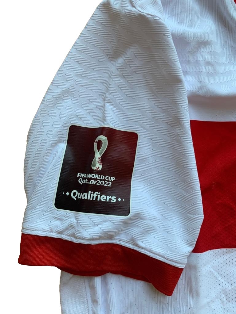 Calhanoglu's Worn Shirt, Portugal-Turkey 2022 - CharityStars